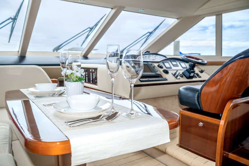 Home Sweet Boat: The Best Liveaboard Boats to Fit Your Lifestyle ...